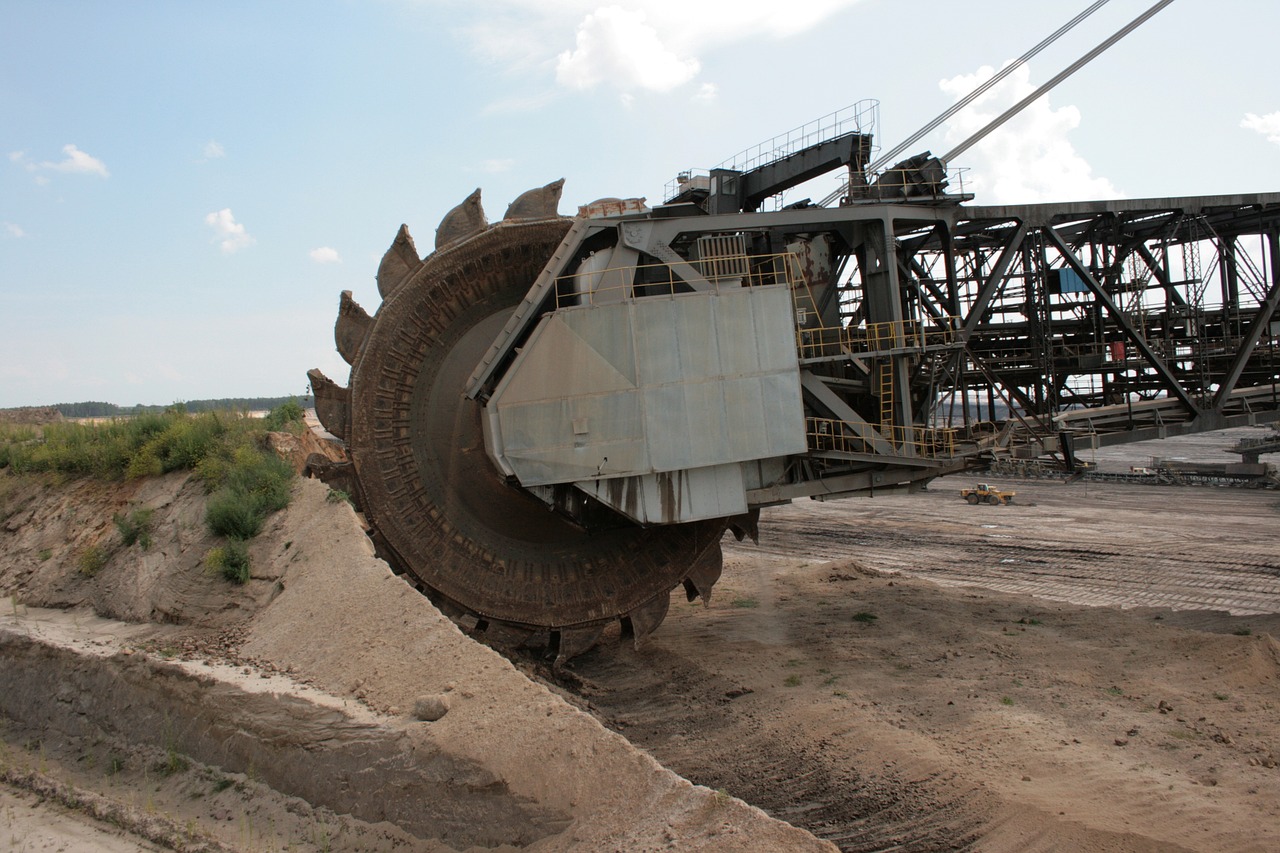 Dragline Excavation in Phosphate Mining: A Comprehensive Overview ...